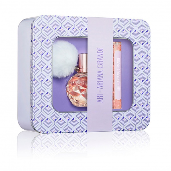 Ariana Grande Ari Gift Set 30ml - thefragrancecounter.co.uk