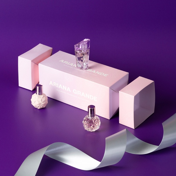 Ariana Grande Deluxe Cracker Mini Gift Set - thefragrancecounter.co.uk