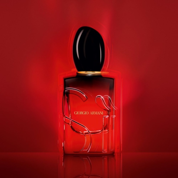Armani Si Passione Eau De Parfum Intense 100ml - thefragrancecounter.co.uk