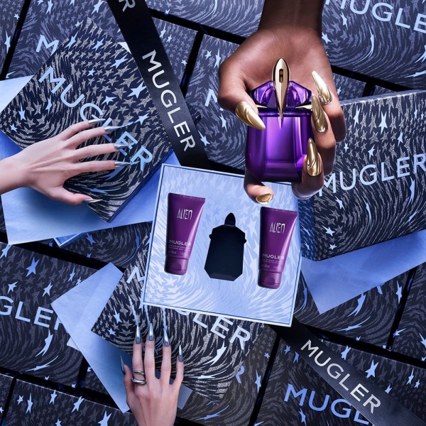 Mugler Alien EDP 30ml Gift Set - thefragrancecounter.co.uk