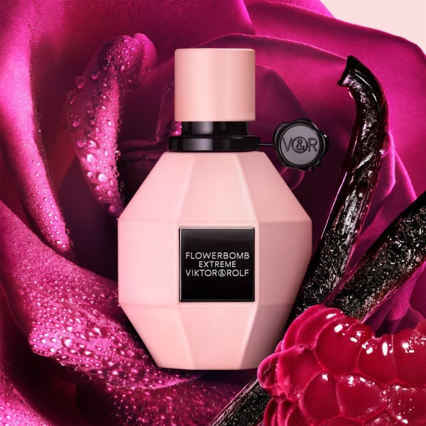 Viktor & Rolf Flowerbomb Extreme EDP Intense 30ml - thefragrancecounter ...