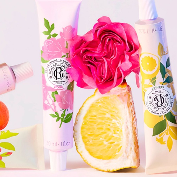 Roger & Gallet Cedrat Hand Cream 30ml - thefragrancecounter.co.uk